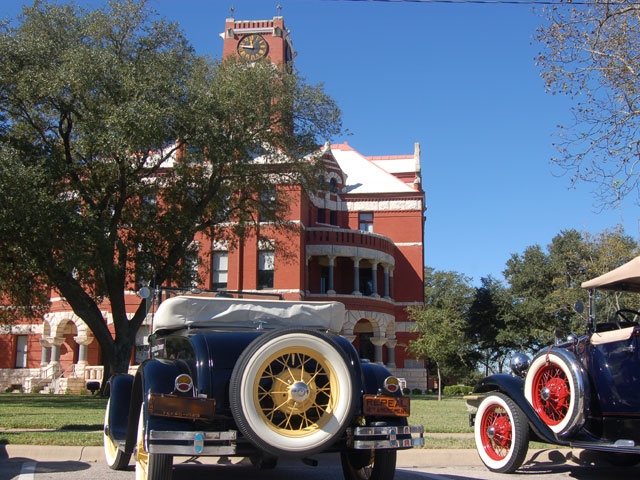 Things to Do in Giddings | Tour Texas