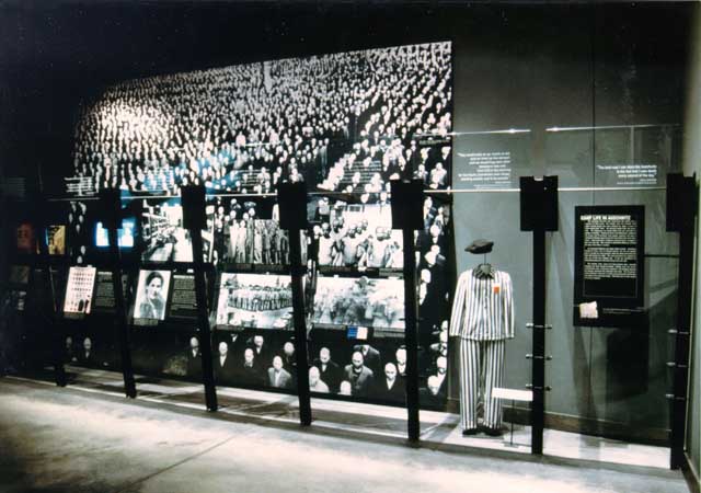 Holocaust Museum Houston Hours and Ticket Prices | Tour Texas