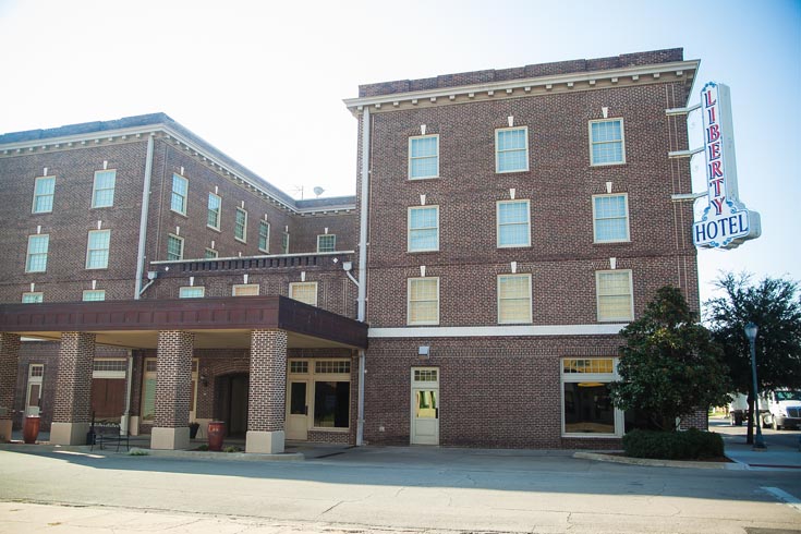 6 Ways to Experience a Texas History Buff Trip in Cleburne, TX | Tour Texas