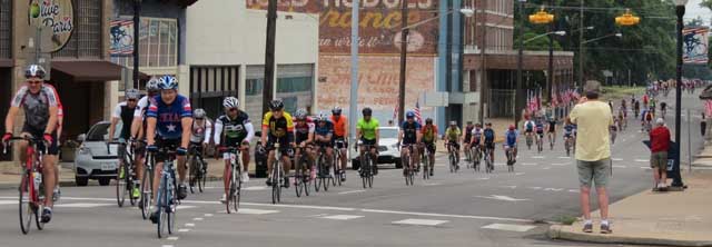 Things to Do in Paris | Tour Texas