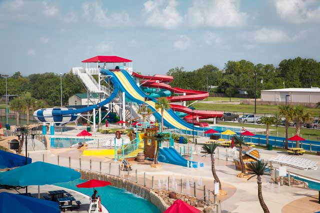 5 of the Best Ways to Enjoy Fall in Baytown | Tour Texas