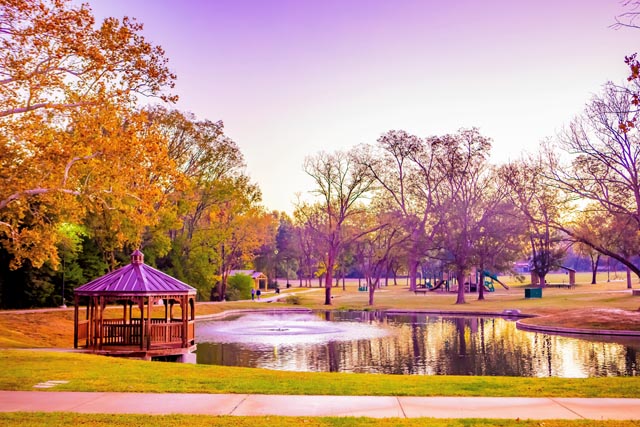 Lindale | Tour Texas