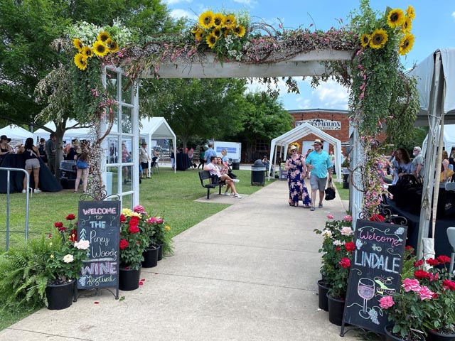 Things To Do in Lindale | Tour Texas