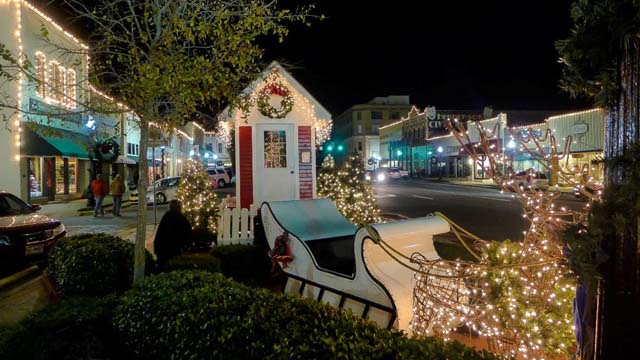 Things To Do in Henderson | Tour Texas